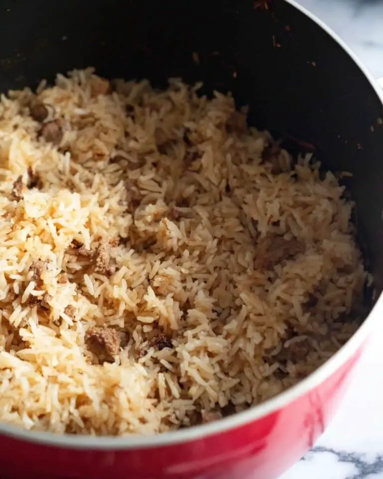 Lebanese Chicken and Rice (Riz a Djej) – Aromatic Middle Eastern Classic